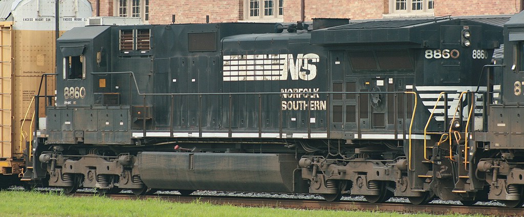 NS 8860